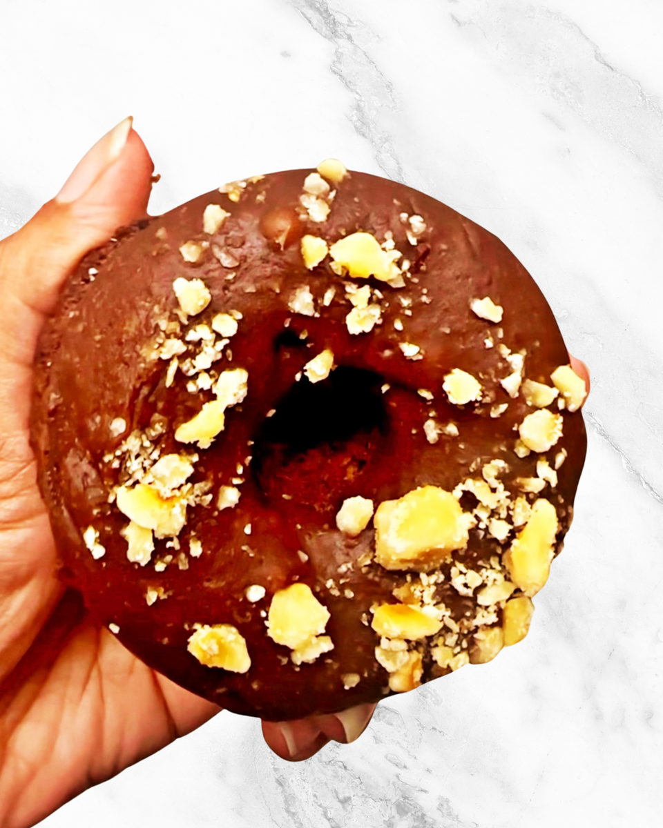 Keto Chocolate Hazelnut Doughnuts – Konscious Kitchen